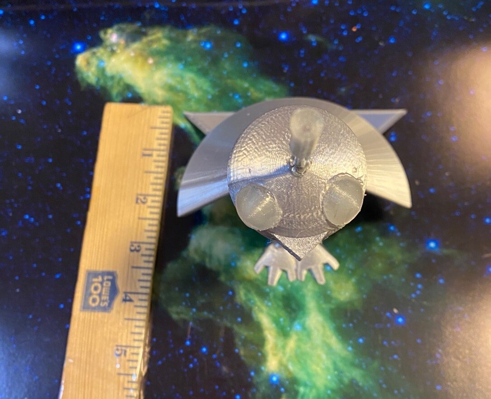 lost in space, lost in space parrot, Nic the parrot, Lost in space Bird ...