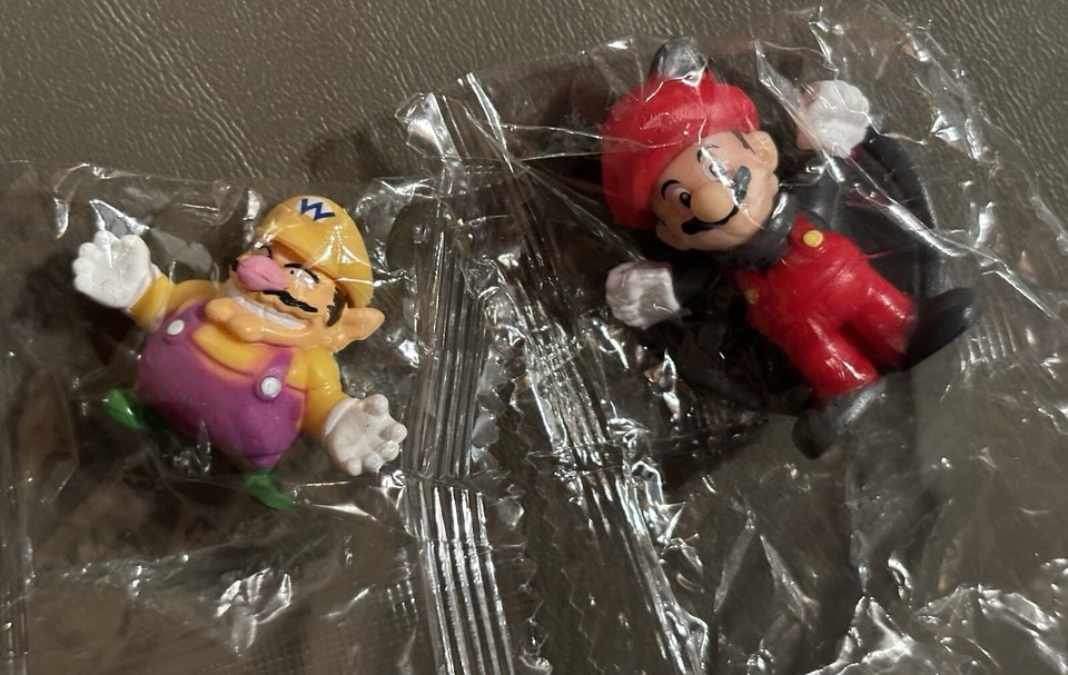 Huge Lot Of Mini Super Mario Bros & Cartoon Figures | eBay