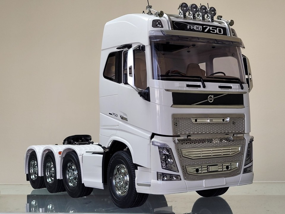 Custom Built Tamiya R/C 1/14 Volvo FH16 750 8x4 MFC-03 LED Sound "One ...