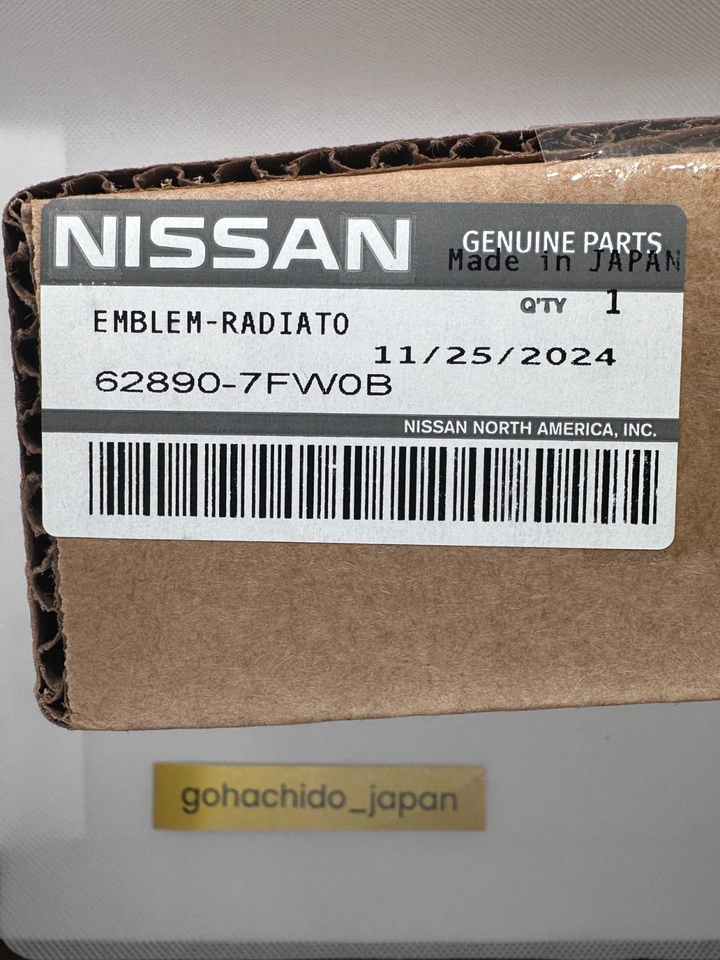 Nissan Genuine New design CI Front Grille Radar Emblem 62890-7FW0B ...