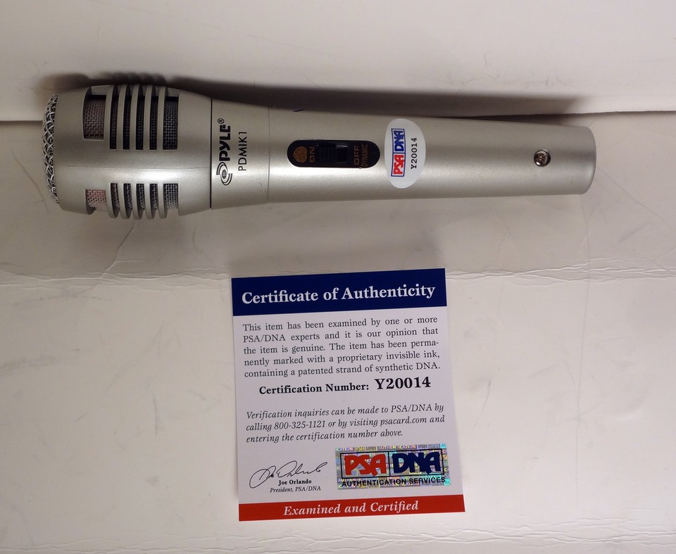 Idina Menzel Let It Go Frozen Elsa Signed Autograph Microphone PSA/DNA ...