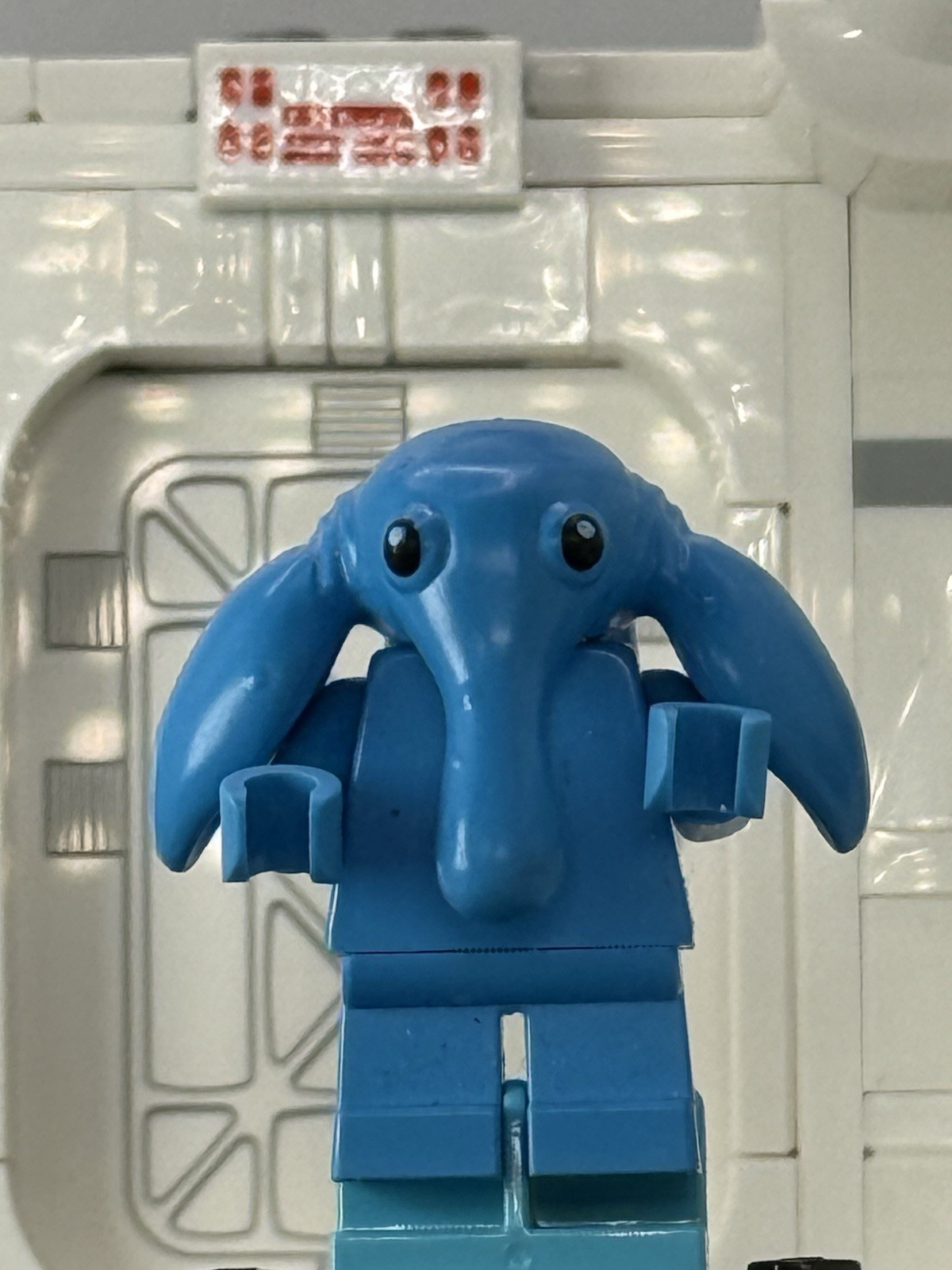 LEGO Star Wars Minifigure sw0486 Max Rebo from 75397 Jabba's Sail Barge ...