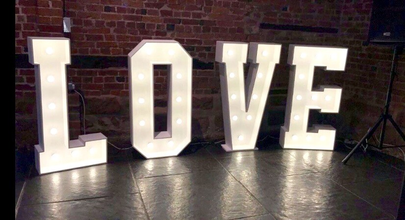 Lighted Love Signs For Weddings