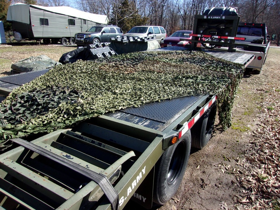MILITARY SURPLUS CAMO CAMOUFLAGE NET NETTING VERY GOOD CONDITION 24x15 ...