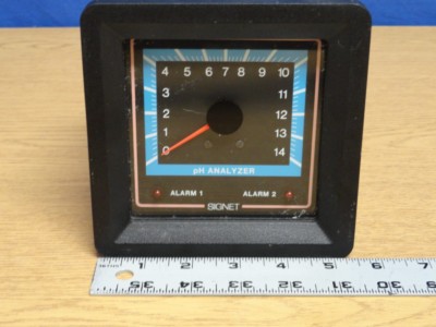 Signet Scientific 3-9759.100 pH Analyzer Display Meter 2-Alarm Control ...