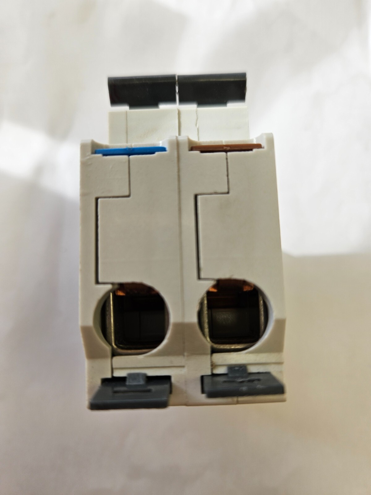 EATON MEM 100 AMP 2 POLE 2 MOD ISOLATOR MEMSHIELD 2 MAIN INCOMER ...