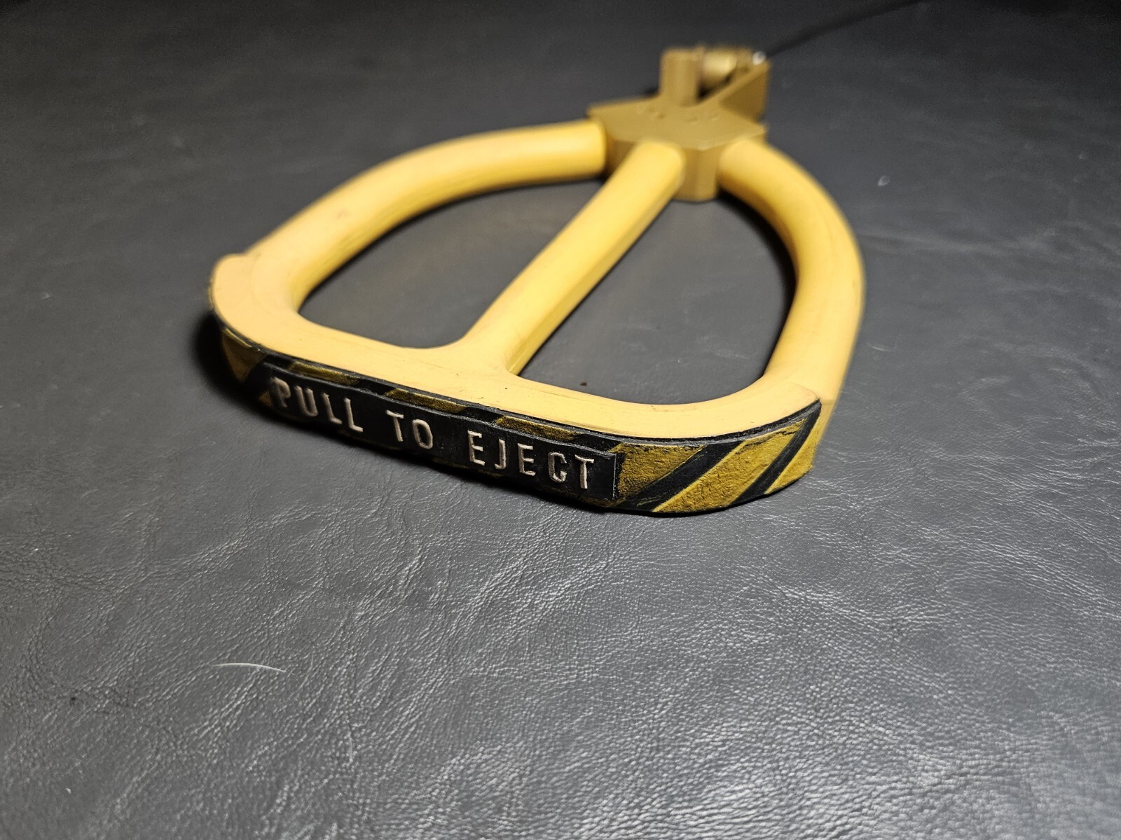 F-16 EJECTION seat Lower EJECT handle/ Pull To Eject Handle/ Fighter ...