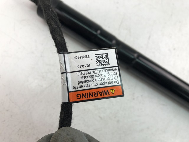 2019 Volvo Xc60 Rear Tailgate Boot Strut 32136006 Boxed for sale online ...