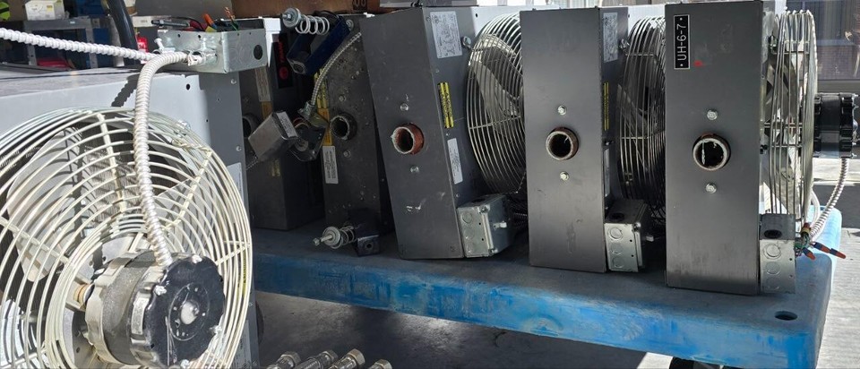 TRANE UHSB1081TAA10100000 Steam / Hot Water Unit Heater, 1800 CFM, BTU ...