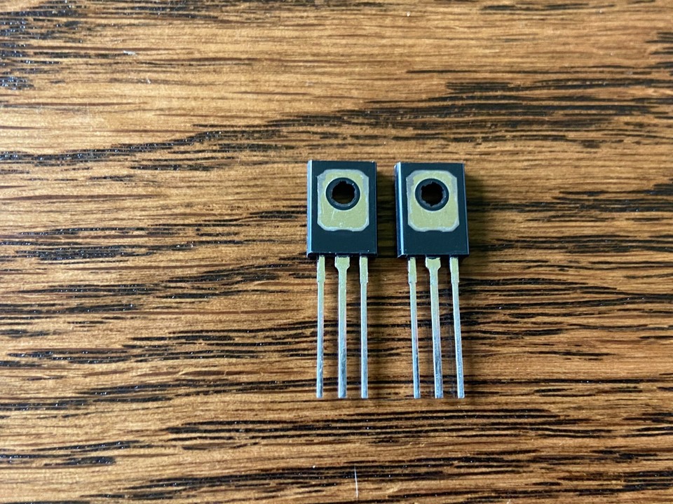 10 New 2SC3503E Transistors Sanyo KSC3503E STU 2SC3503 (Qty Avail) | eBay