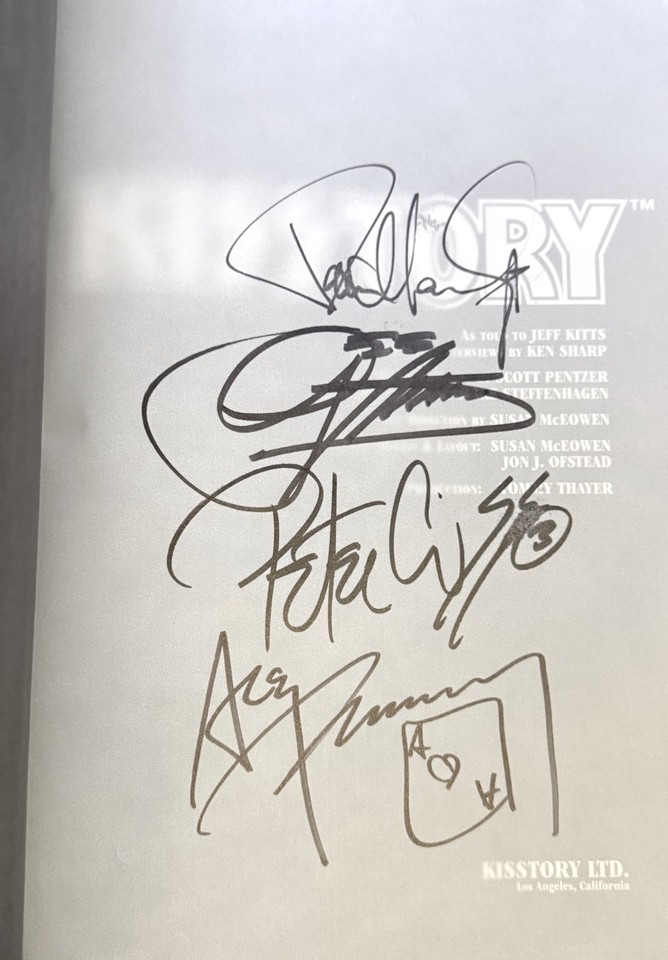 Kisstory SIGNED by Gene Simmons Ace Frehley Criss Paul Stanley! KISS ...