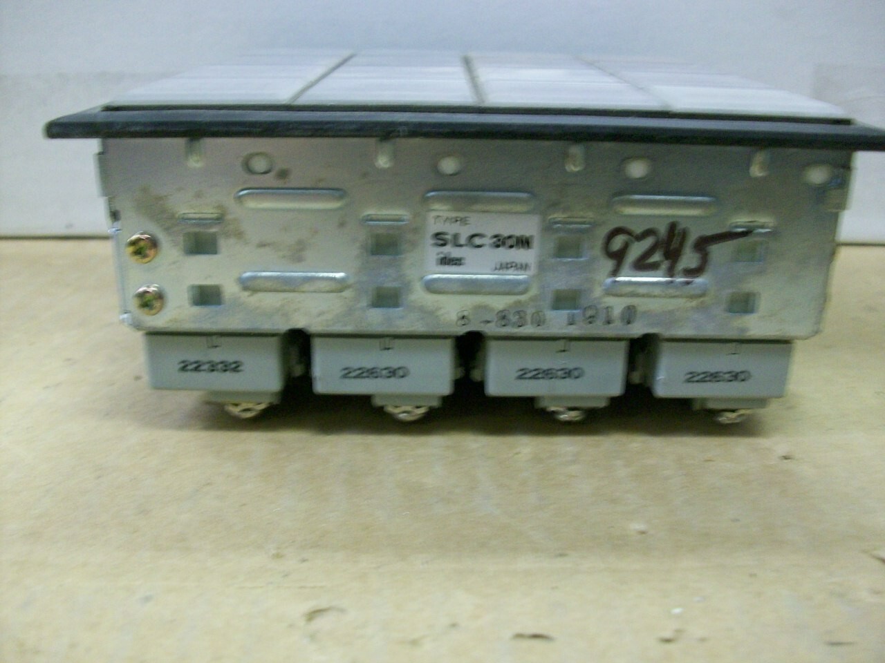 IDEC SLC 30N 16 LIGHT BAR DC24V | eBay