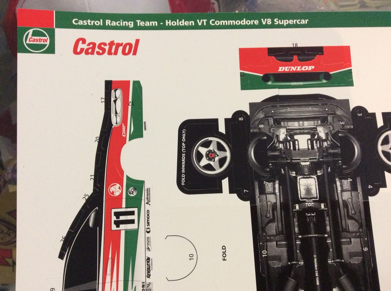 CASTROL RACING TEAM - HOLDEN VT COMMODORE V8 SUPERCAR CARDBOARD MODEL ...