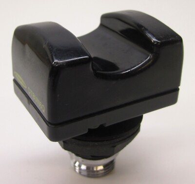 Banner OTBVN6Q Opto-Touch™ OTB Series Momentary Action Optical Touch ...