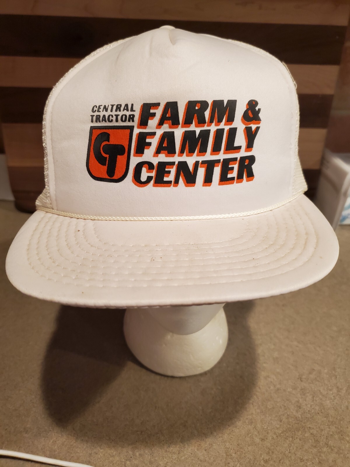 Vintage CT CENTRAL TRACTOR Farm & Family Center Snapb… - Gem