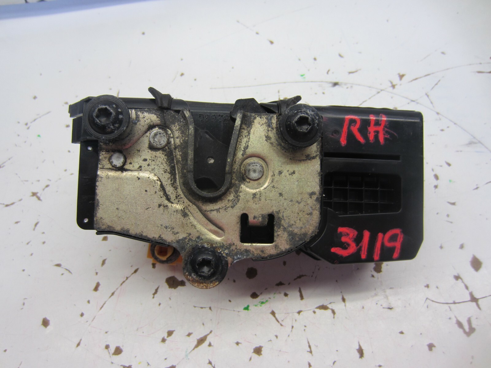 03 04 05 06 07 Hummer H2 Right Front Door Latch Lock Actuator OEM 5 Pin ...