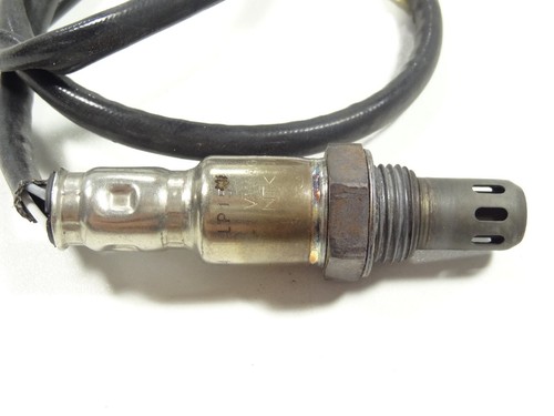 VW Golf 6 Cabrio 1.4 TSI Lambdasonde Sonde vor Katalysator 04E906262BB ...