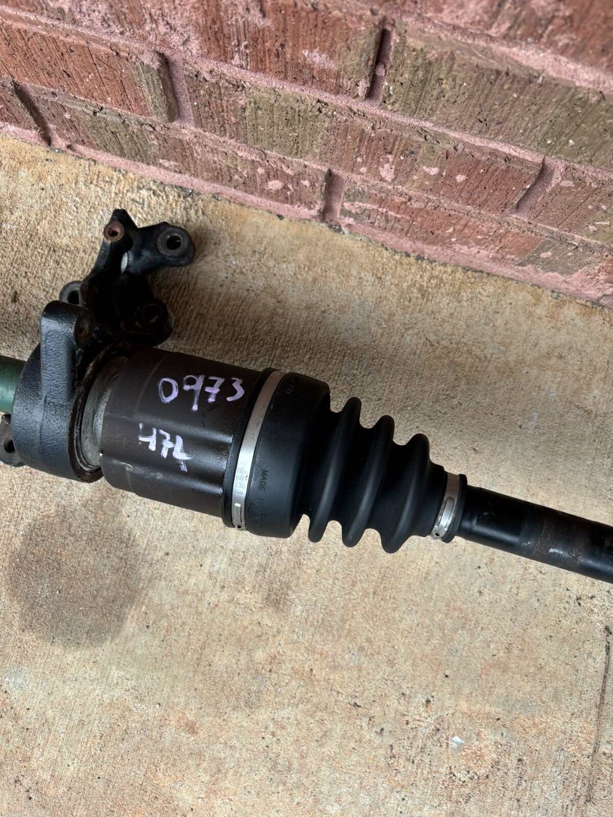 2013 Nissan Pathfinder Front Right Passenger CV Axle Shaft Halfshaft ...