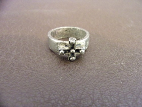 Metal Band With Cross Design Size 7-1/2 | eBay