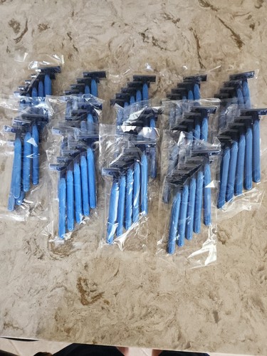 Bic Twin Select Razors 65 Razors Total Blue | eBay