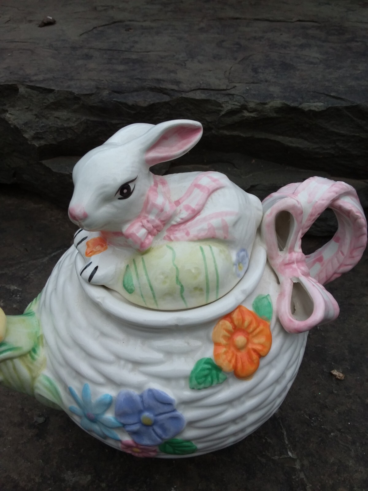 Easter Teapot with Bunny, Easter Eggs and Flowers, 4 Cup Ceramic Easter ...