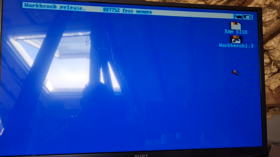 Commodore Amiga 500 Vintage Computer WORKING, workbench, extra floppy ...