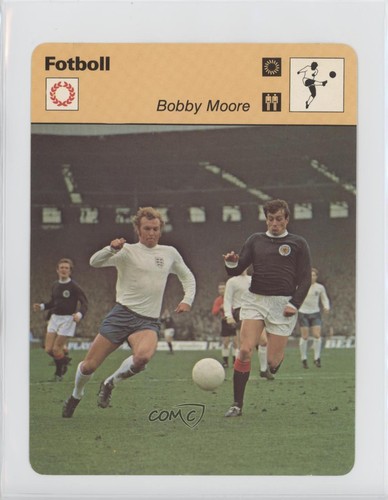 1977-82 Sportscasters Series 34 Swedish Bobby Moore #34-01 0i4g | eBay UK