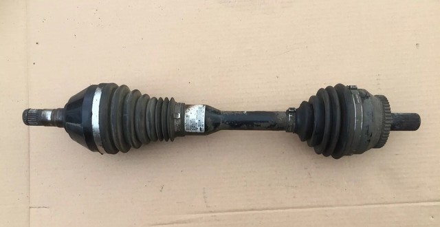 Volvo Xc90 2.4 D5 Auto NS Front Left Passengers Side Drive Shaft ...
