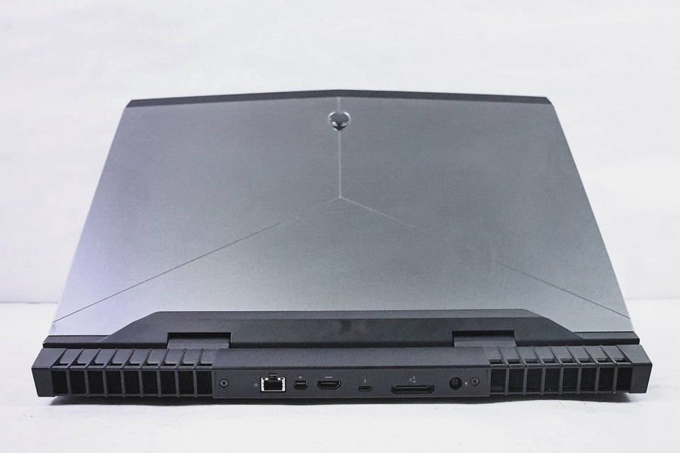 ALIENWARE 17 R4 | INTEL CORE I7-7820HK 2.9GHZ | 512GB | 32GB RAM | NO ...