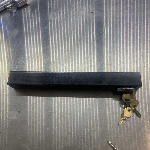 Master Lock OUTBOARD Motor Lock Brass Lock With 2 Keys 430DSPT for sale ...