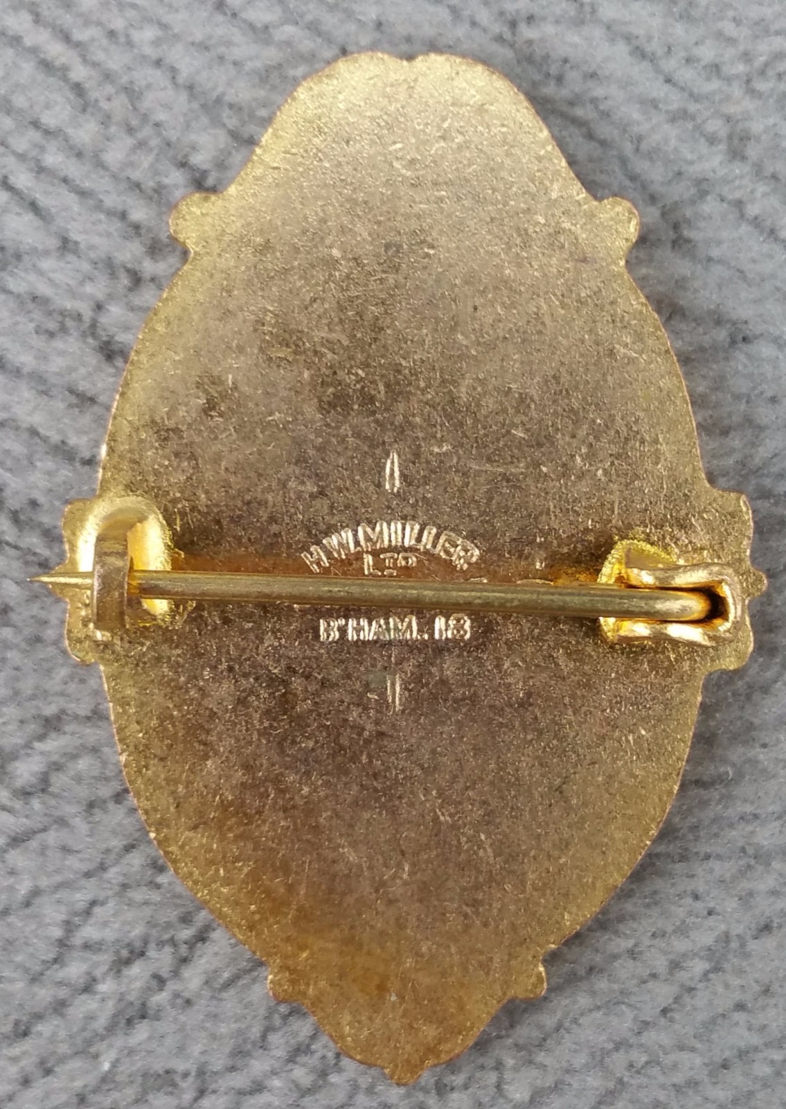 Tottenham & District Public Parks Bowls Assoc. Enamel Pin Badge, by HW ...