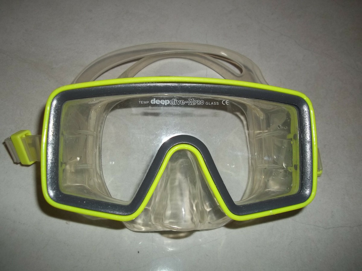 Transparent Dive Deep Tempered Glass Snorkel Mask With Gopro Mount