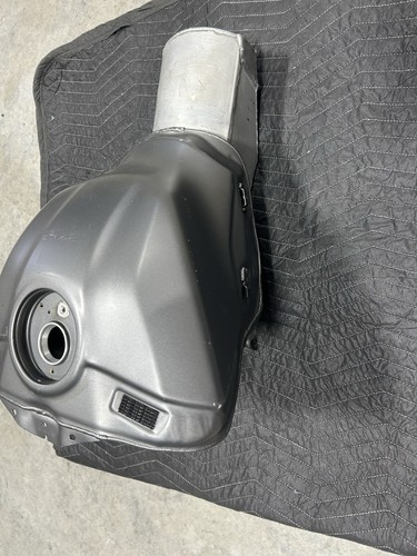 2015-2025 Yamaha YZF-R1 Pro Sbk Fuel Tank | eBay