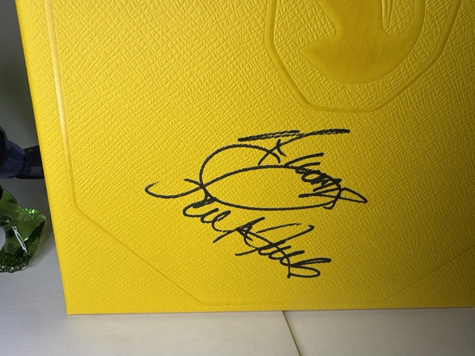 Lou Ferrigno Signed Swarovski Crystal HULK Marvel Figurine Brand New ...