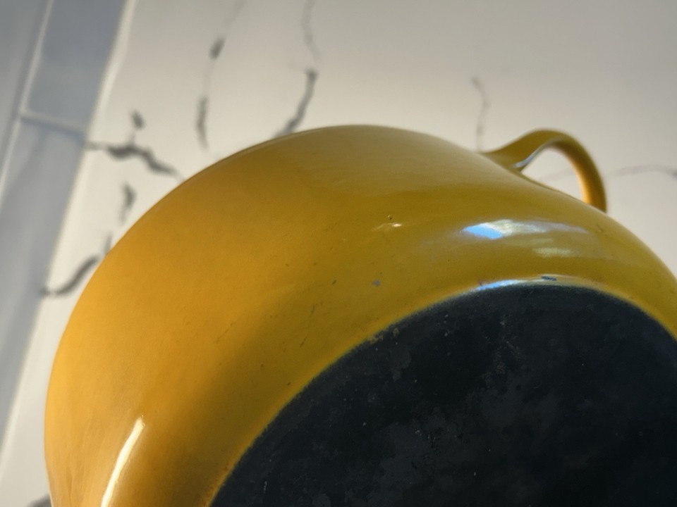 Vtg Le Creuset "D" Yellow Cast Iron Dutch Oven Pot w/Lid - Made In ...