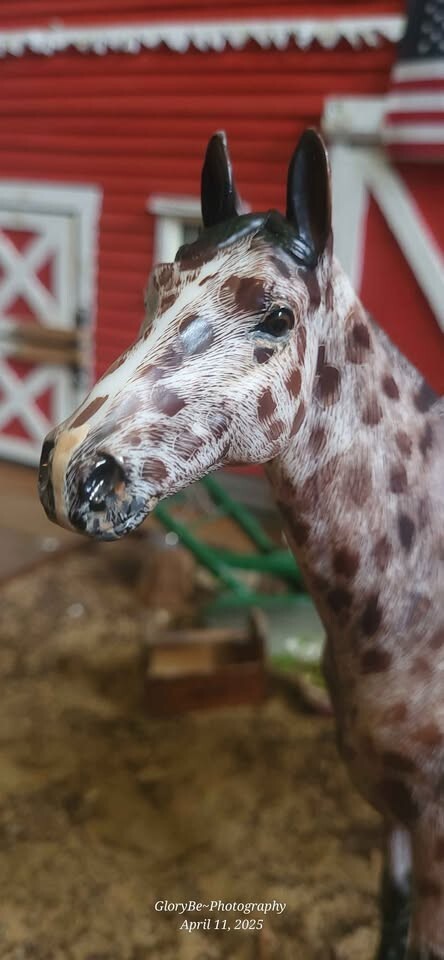 Breyer * Winx * 1828 Standing Thoroughbred Emerson Traditional Model ...