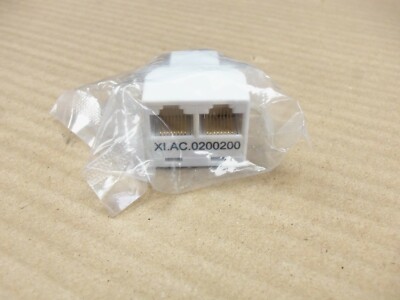 New Traxon XL. AC. 0200200 TX Connect XB Splitter | eBay