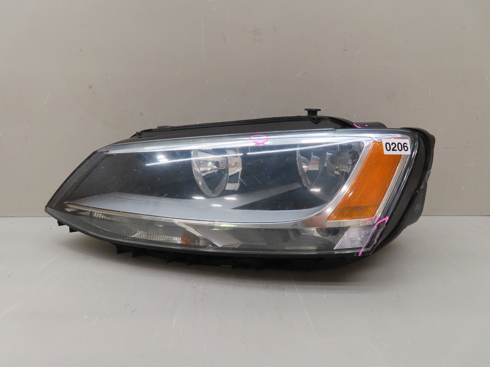 2011-2018 VOLKSWAGEN JETTA FRONT LEFT DRIVER HEADLIGHT HALOGEN OEM ...