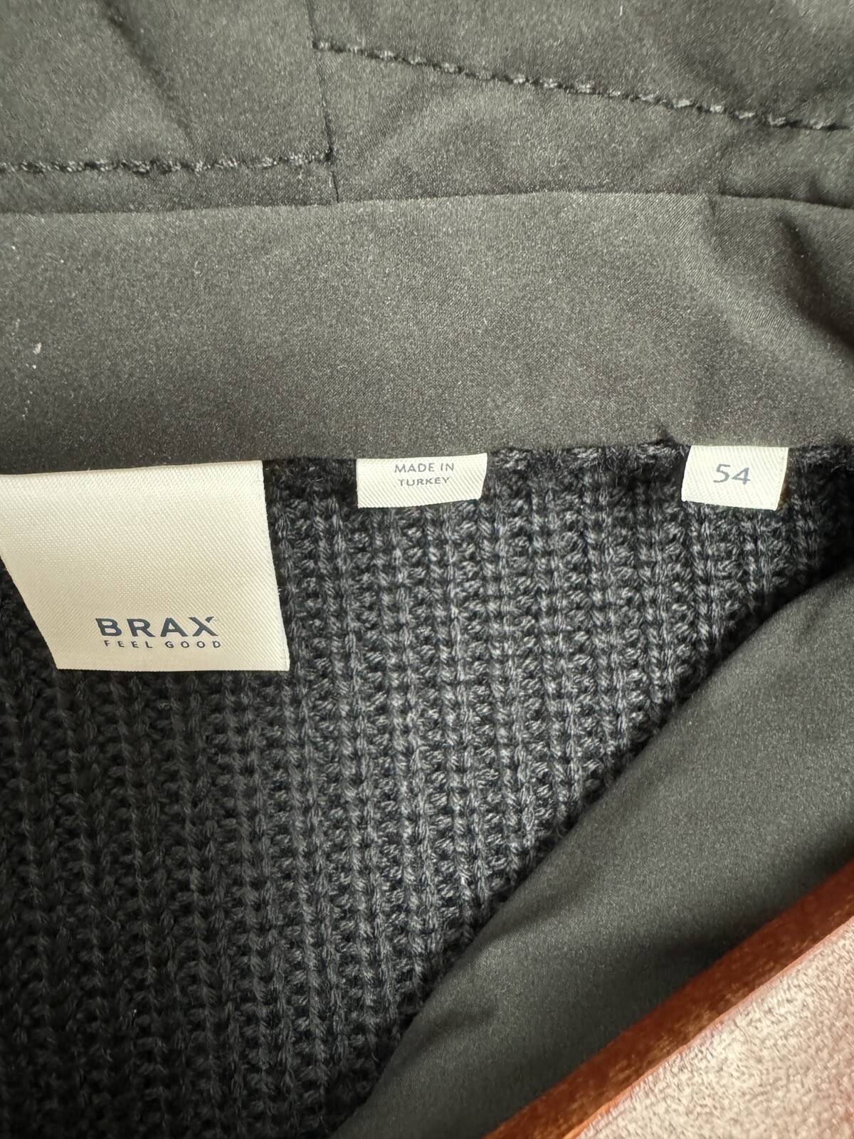 #914 BRAX Jerry Quilted and Ribbed Sleeves Hooded Jacket Size 44 BLK ...