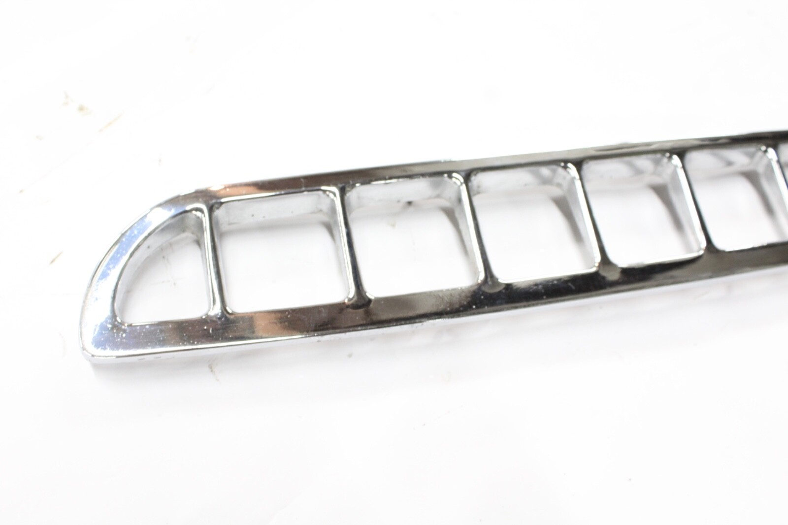 MG MGB MGBGT MGC Hood Cowl Vent Grille Bonnet Air Intake Chrome ...