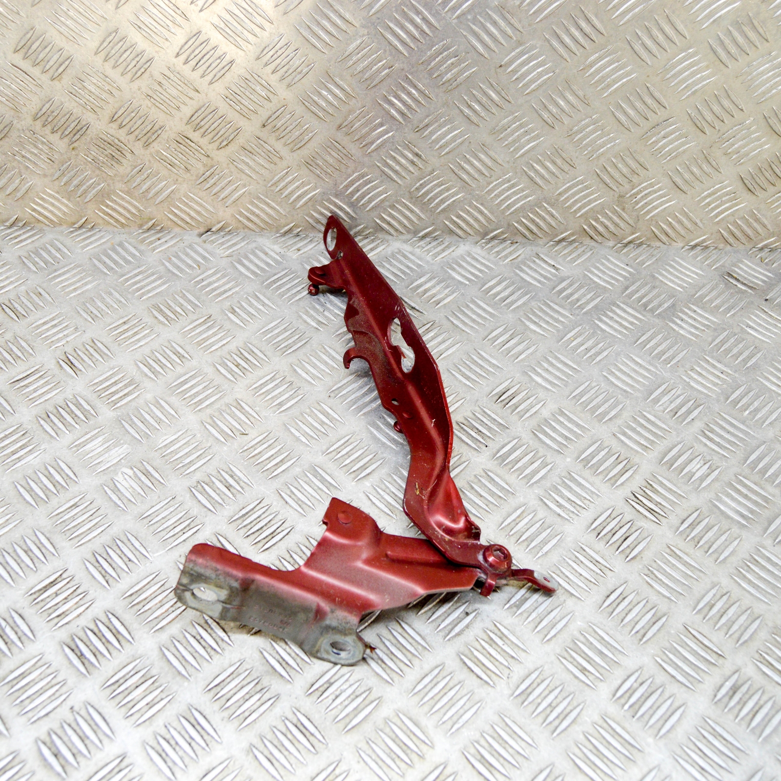 VOLVO XC60 MK1 D4 Motorhaubenscharnier vorne rechts 31385815 2.0D 133kw ...