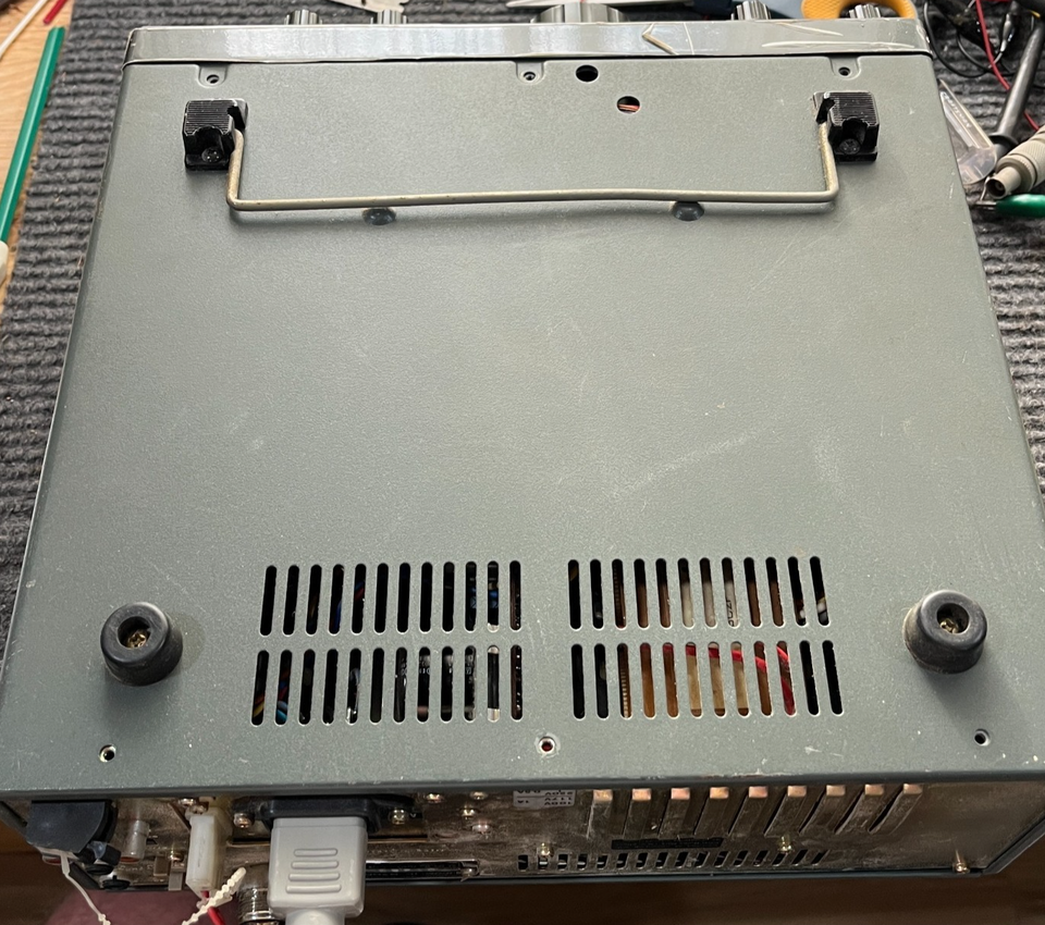 ICOM IC-R7000 HF, VHF, UHF Wide Band Communication Receiver | eBay