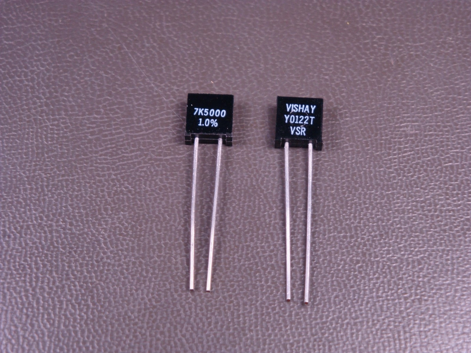 Y00757K50000F0L Vishay Metal Foil Resistor 7.5k 7500 Ohm 1% 300mW ...