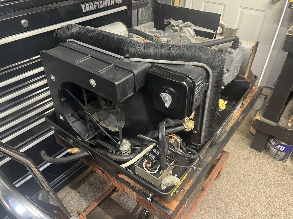 ONAN MICROQUIET 3600 LP GENERATOR (click Item Description Needs Work ...