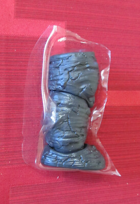 Marvel Legends 2024 MINDLESS ONE LEFT LEG PART Loose (Luke Cage) Dr ...