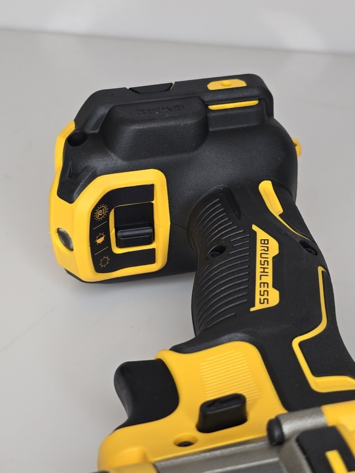 NEW DEWALT DCD999 FlexVolt Hammer Drill Driver 20V Max 1/2" Brushless w ...