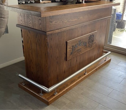 JIM BEAM TIMBER BAR WITH 2 SWIVEL BAR STOOLS SUIT MANCAVE GAMESROOM ...
