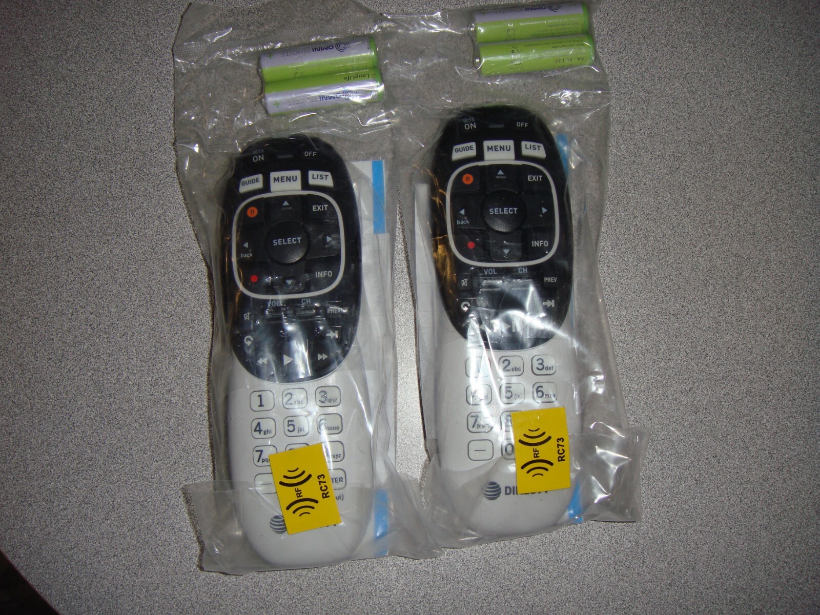 DIRECTV RC73 REMOTE CONTROL / LOT OF 2/ IR/RF HR44/HR54 GENIE/BATTERIES ...