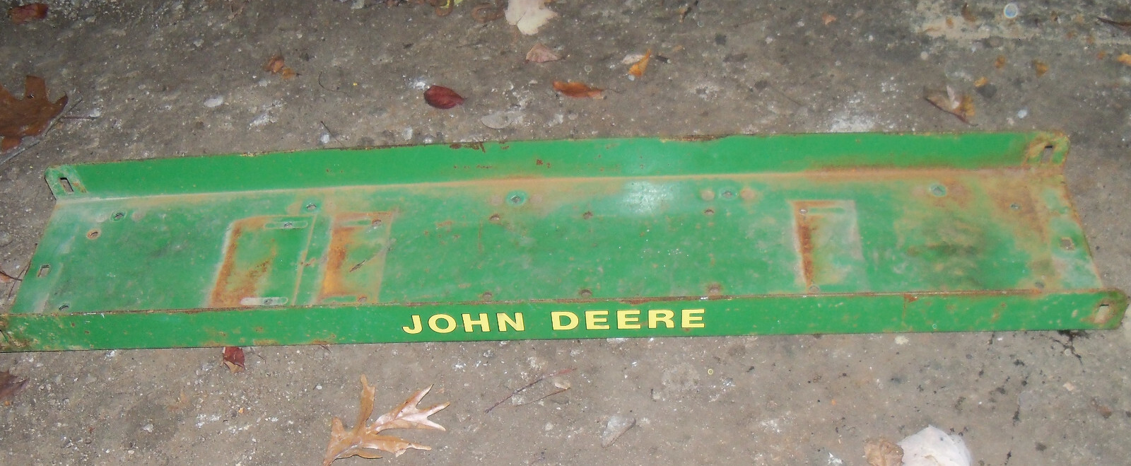 JOHN DEERE De Thatcher Main 40" Bare Frame Section, 316 318 322 332 420 ...