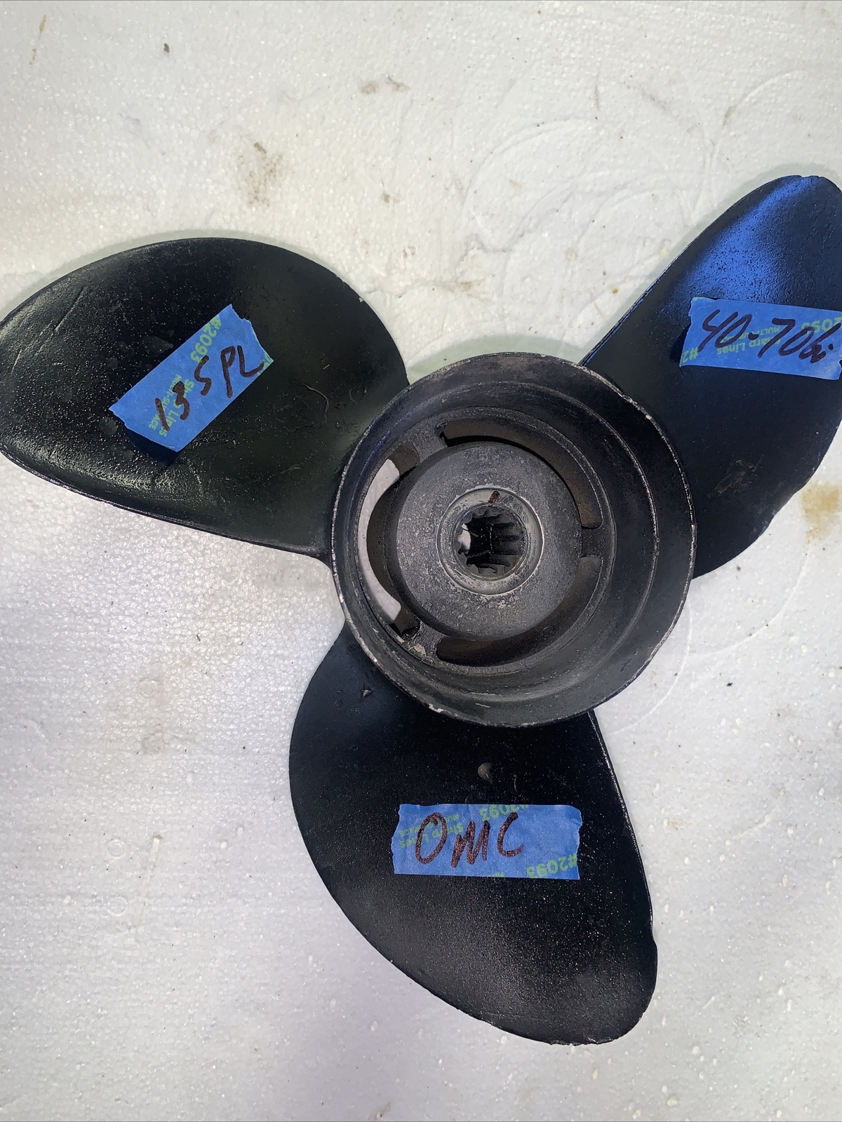 BRP/JOHNSON/EVINRUDE/OMC 13 X 17 Pitch Propeller 40-70 Hp | eBay